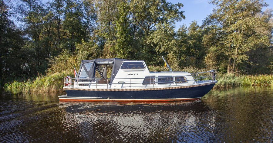 Rent boat 'Doerak 850 XL 'Annette'' in Holland | De Schiffart Yachtcharter
